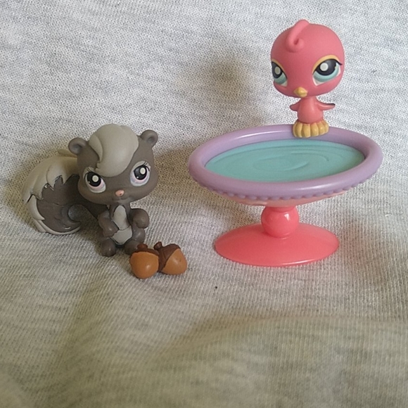 Littlest Pet Shop | Toys | Lps 31 132 Pink Bird And Gray Squirrel ...